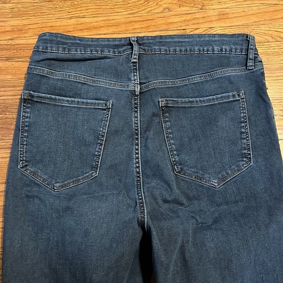 Old Navy | Jeans | Extra High Rise Rockstar Super Skinny Jeans | Poshmark